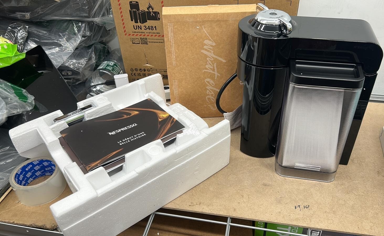 DeLonghi Nespresso Vertuo Coffee and Espresso Machine by DeLonghi Open ...