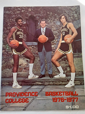 PROVIDENCE COLLEGE FRIARS 1976-1977 Basketball Yearbook DAVE GAVITT ...