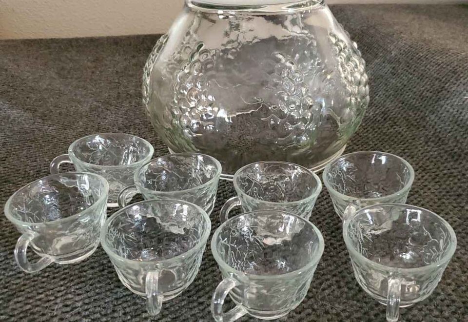 Vintage Punch Bowl w/8 Cups 9.5"at Rim 8"Tall Glass Grape Design | eBay