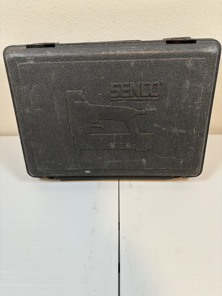 Senco Narrow Crown Stapler 3/8" to 1-1/2" SLS20 Good Used Condition USA ...