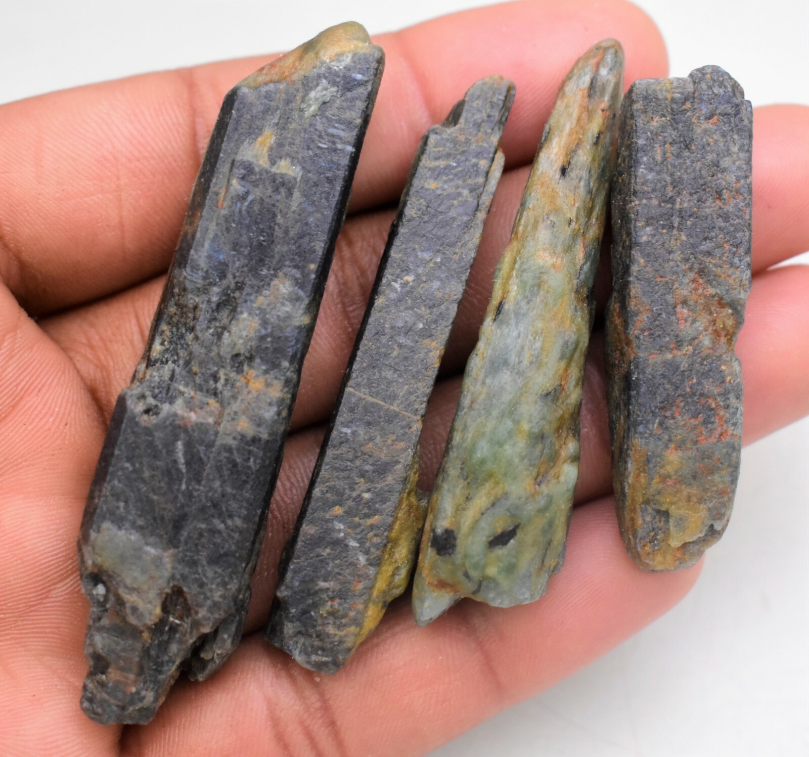 80 Grammes Naturel Bleu Cyanite 4pc Méta Physique Spécimen en Gros Lot ...