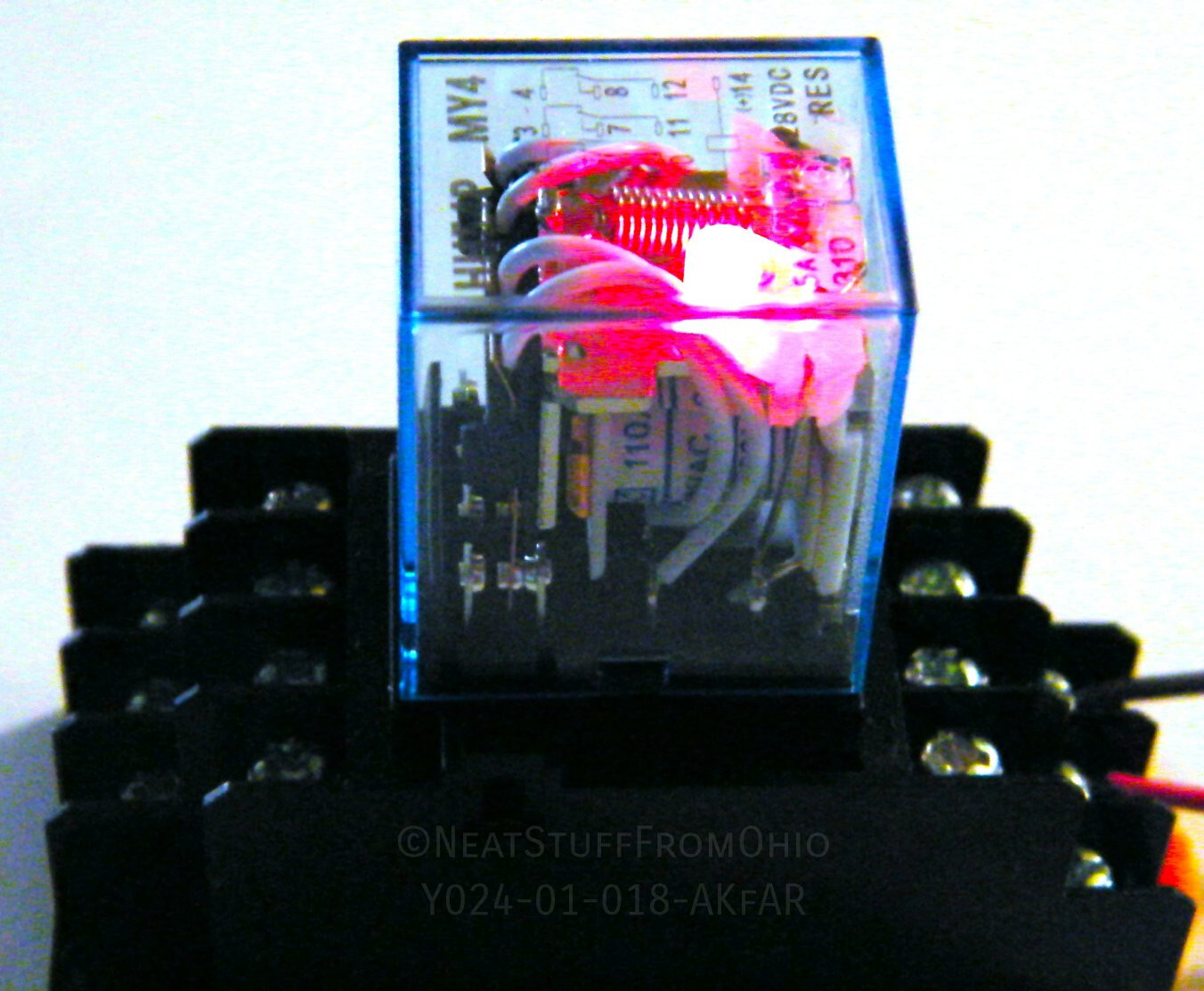 4PDT RELAY (ICE CUBE) 110-120VAC COIL & DIN SOCKET / BASE - GREAT PRICE ...