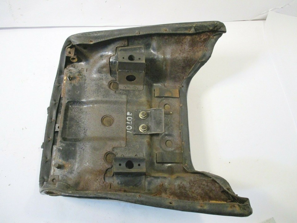 HONDA GL500 SILVER WING REAR PASSENGER SEAT PILLION GL 500 77300-MA1 ...