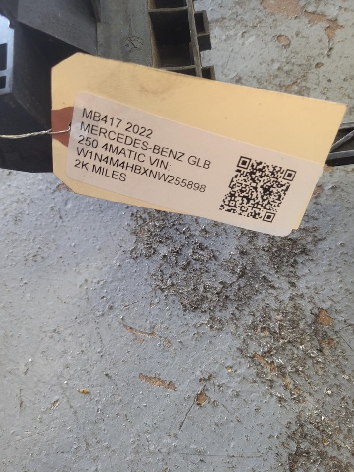 Engine Radiator Support Air Duct Shutter 2022 MERCEDES-BENZ GLB 250 ...