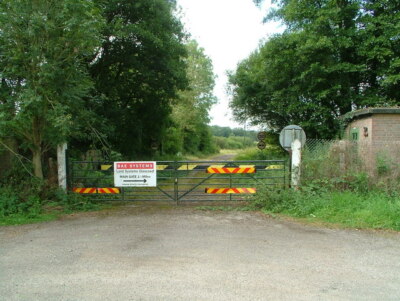 Photo 6x4 BAe Systems Glascoed - disused main entrance Usk/Brynbuga ...