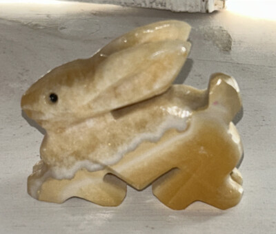 Vintage Carved Marble Alabaster Stone Bunny Rabbit Figurine Easter ...
