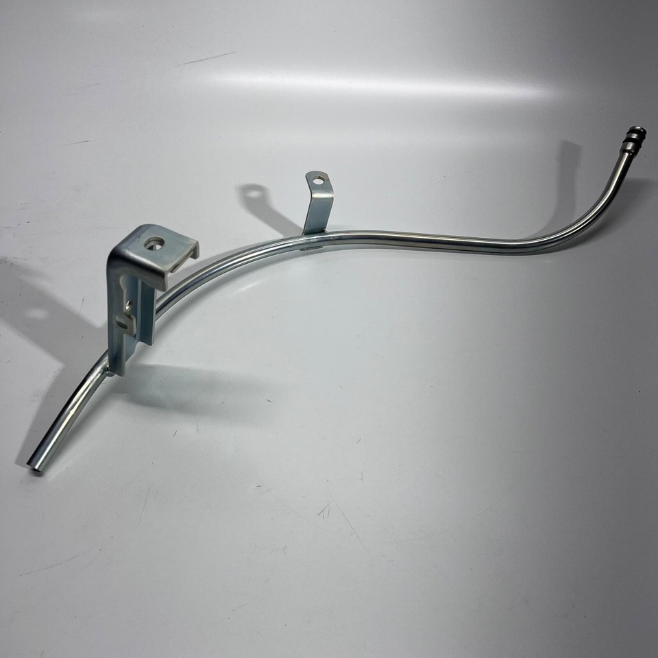 Tube Guide Oil Level Gauge Dipstick Genuine ISUZU NPR NQR 4HE1 4HK1 ...