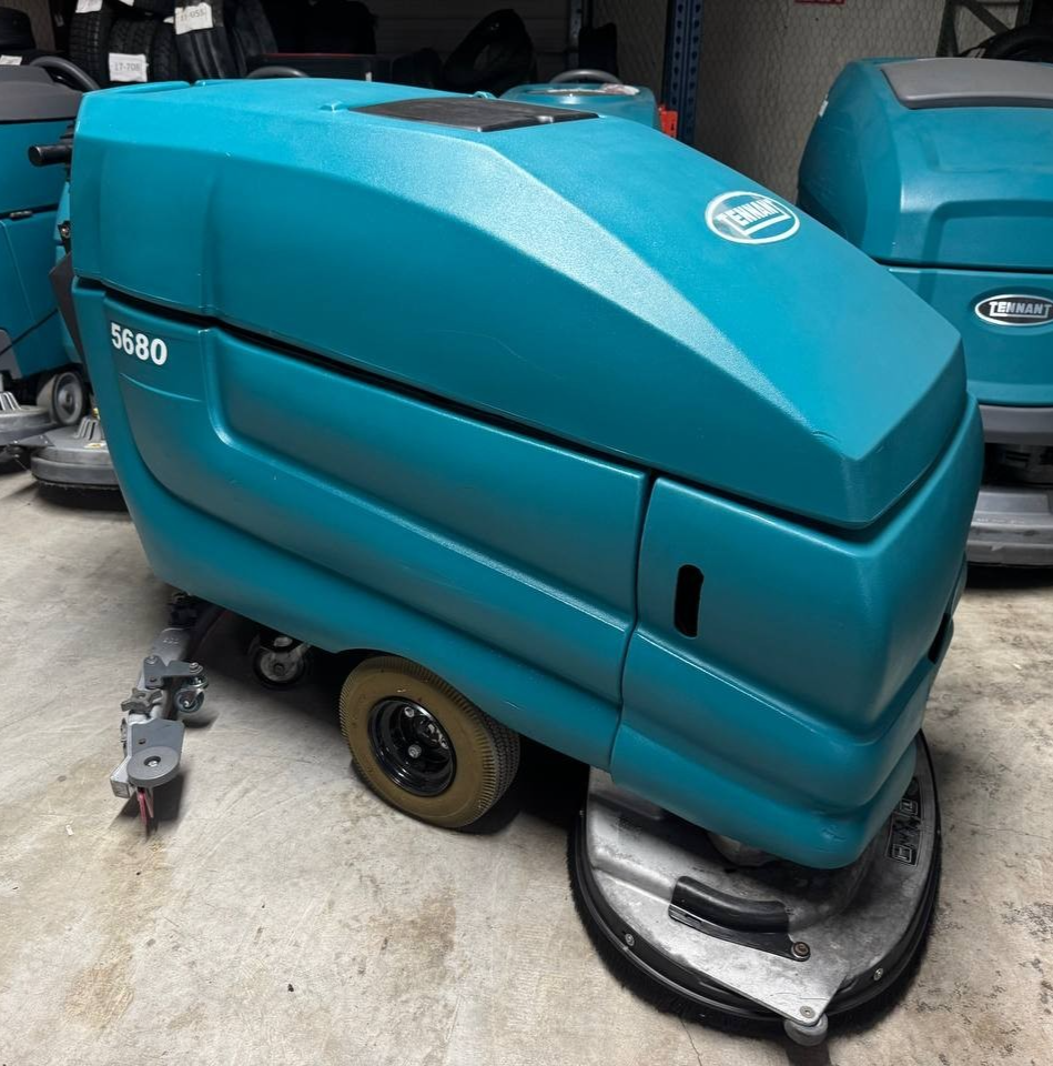 Tennant 5680 32" Dual Disk Walk-Behind Floor Scrubber 856 Hrs | eBay