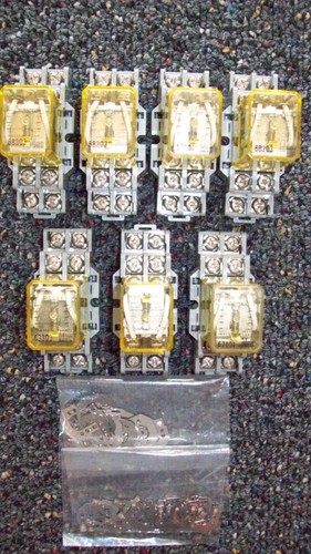 IDEC RH2B-UDC24V Relays W/SB2H-05 Bases - Lot Of 7 | eBay