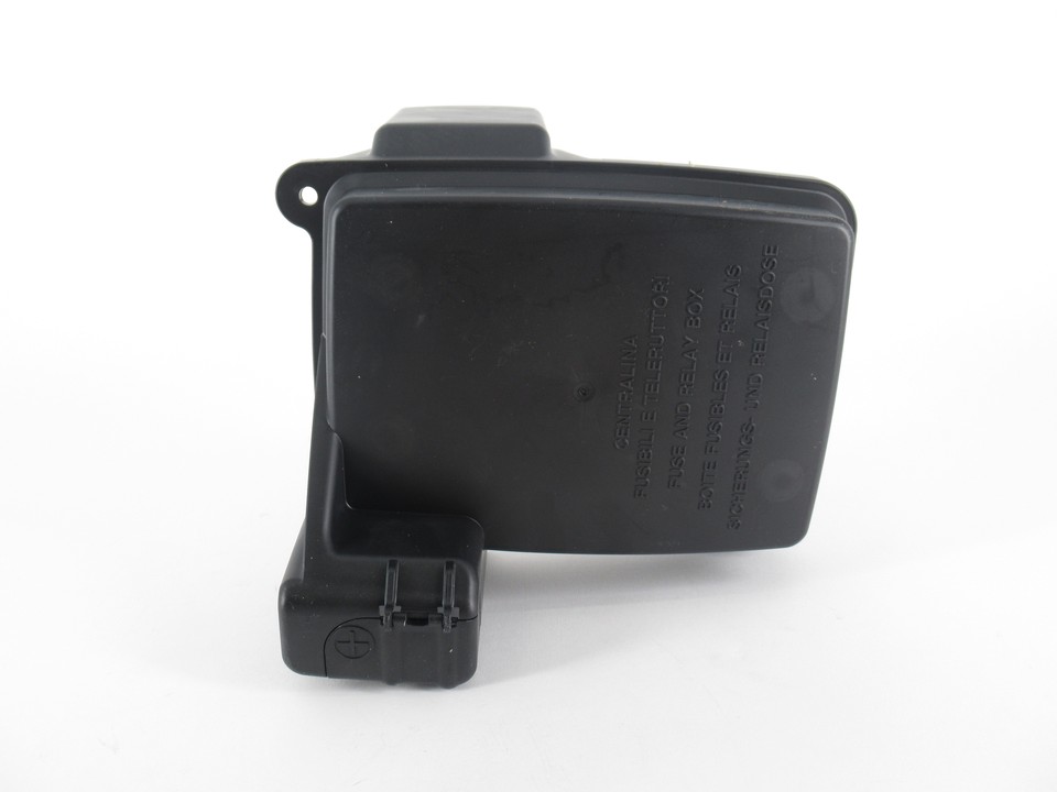 Genuine OEM Mopar Ram 68100627AA Power Distr Fuse Box Cover 2014-2023 ...
