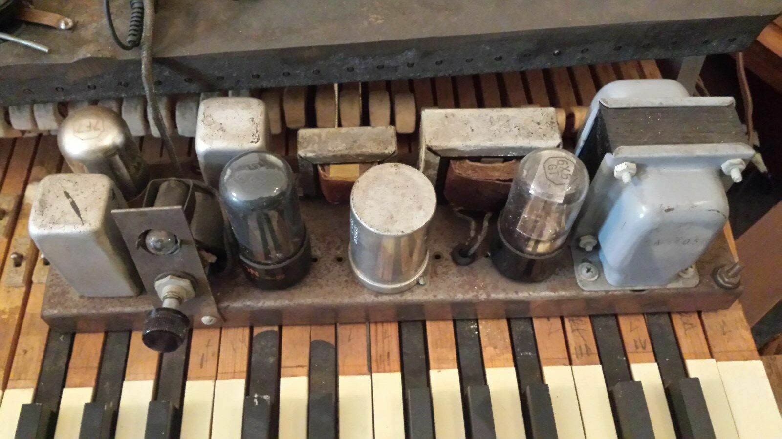 RARE 1946 HAROLD RHODES PRE-PIANO VINTAGE ELECTRIC KEYBOARD PRE-FENDER ...