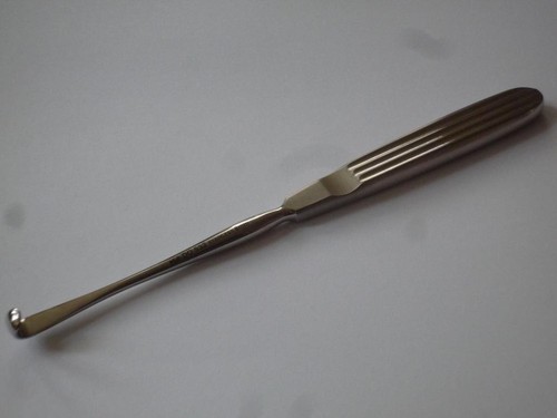Aesculap DO532R Raspatorium Hakenförmig Gebogen 8mm 20cm DO 532 R ...