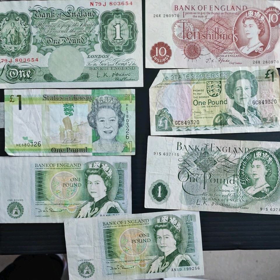 JOB LOT X 15 old British BankNotes Queen Elizabeth ...etc | eBay UK