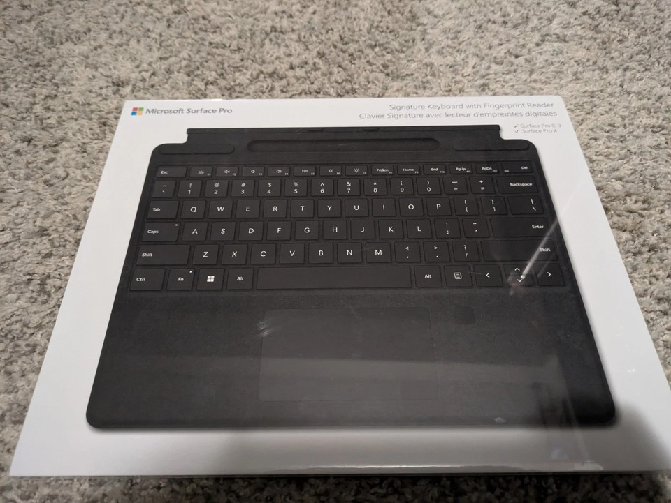 Microsoft Surface Pro Keyboard w/Fingerprint Scanner for Surface Pro 8 ...