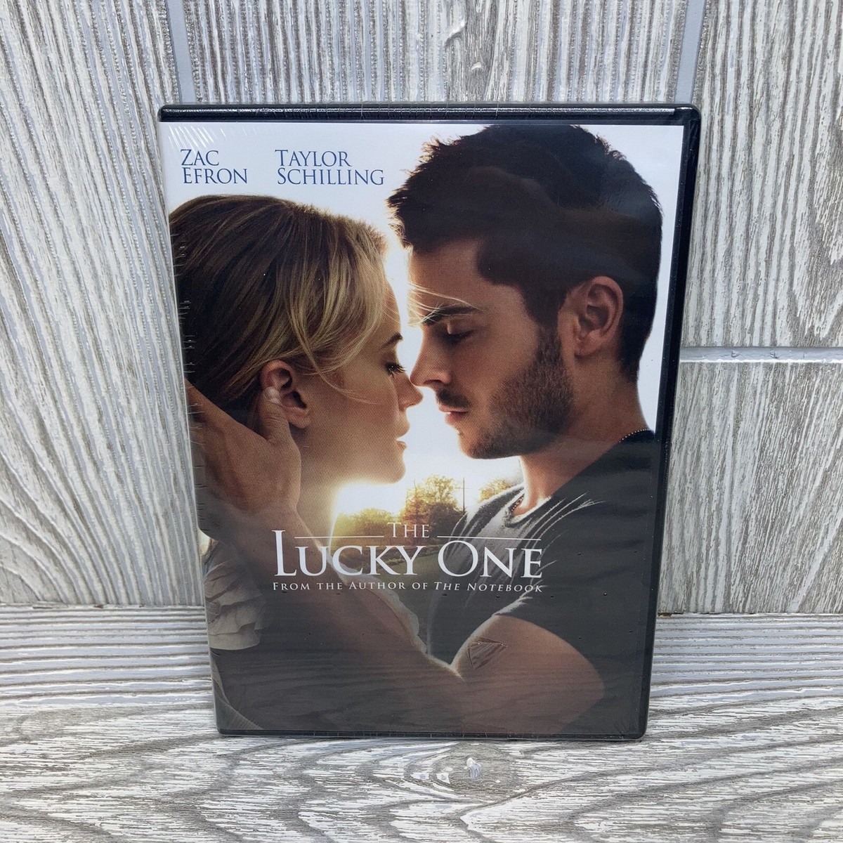 Zac Efron And Taylor Schilling Kissing Jogos GRÁTIS Na STEAM E EPIC,