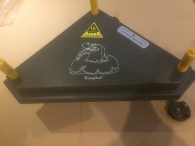 Comfort 40 Triangle Chick Brooder 22 Watt heat plate 20-25 chick | eBay