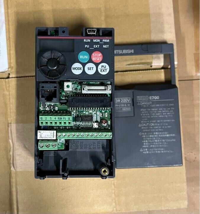 MITSUBISHI FR-E720-0.1K Inverter 0.1kW 200-240V FRE72001K Used from ...