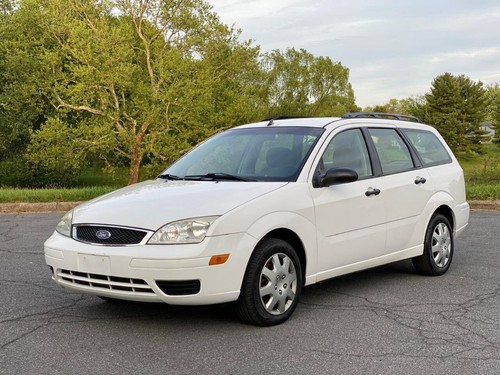 2007 Ford Focus ZXW 60K LOW MILES ICE COLD AC RUNS LIKE NEW NO RESERVE ...