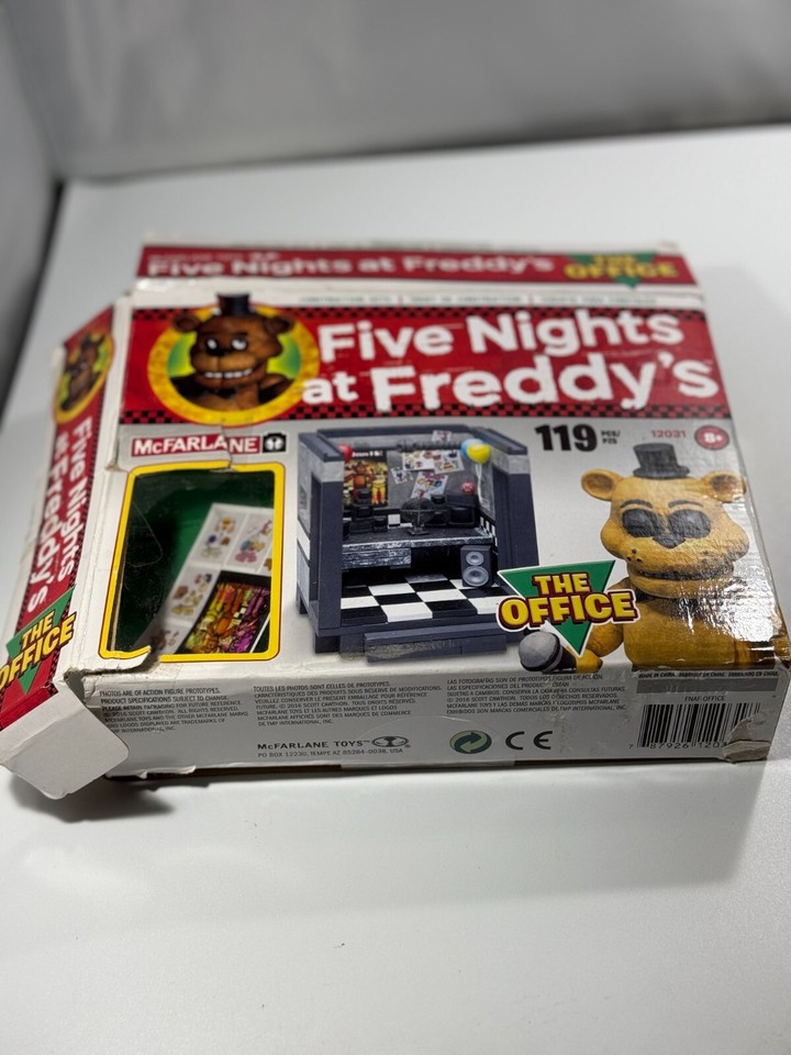 Freddy Missing / Box Damage - FNAF The Office Building Set - Pieces New ...