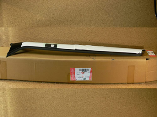 GENUINE LAND ROVER WINDSHIELD MOULDING FRONT A PILLAR RANGE ROVER 13 RH ...