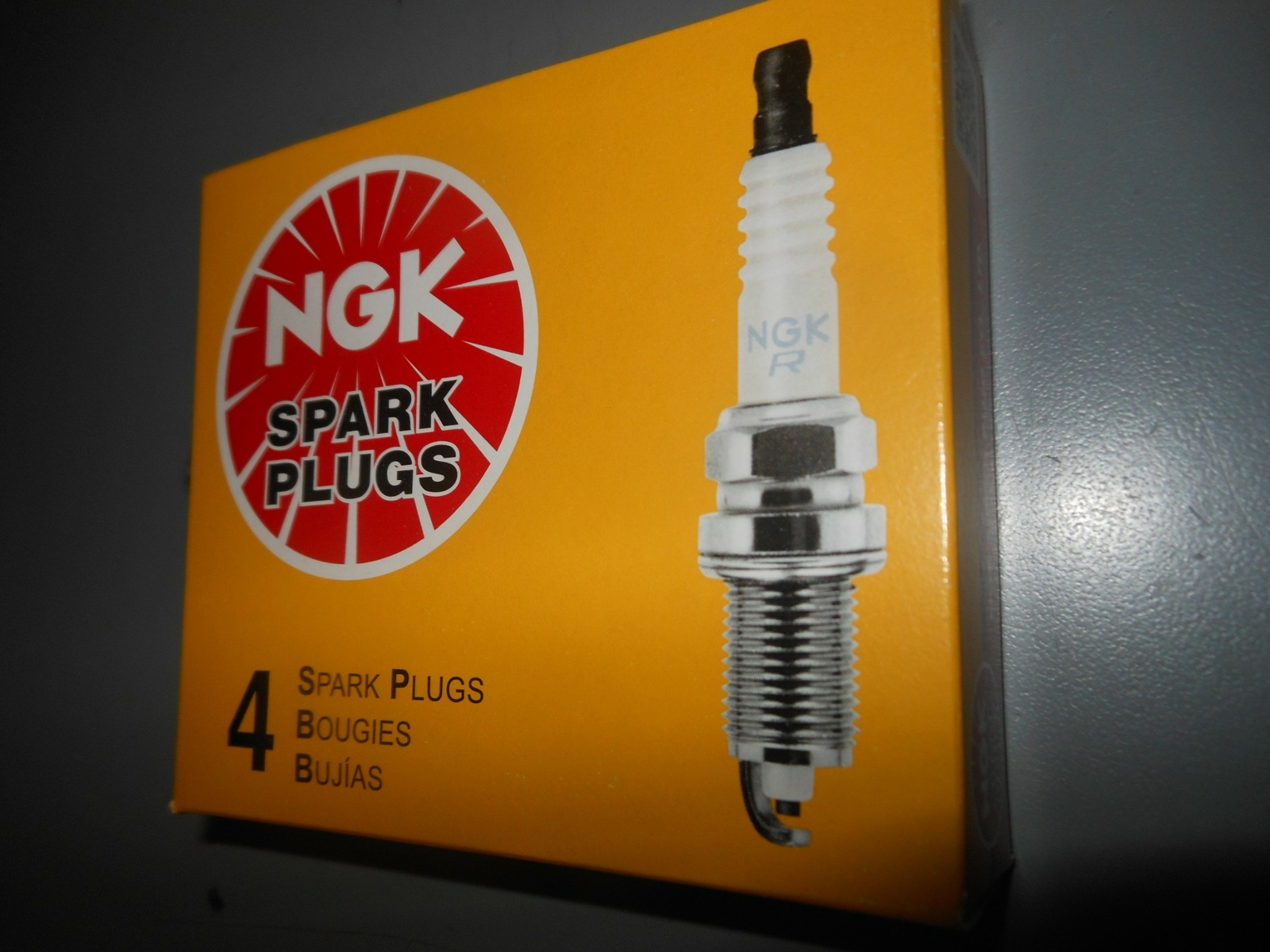 NGK BR9ES - Alternative spark plugs