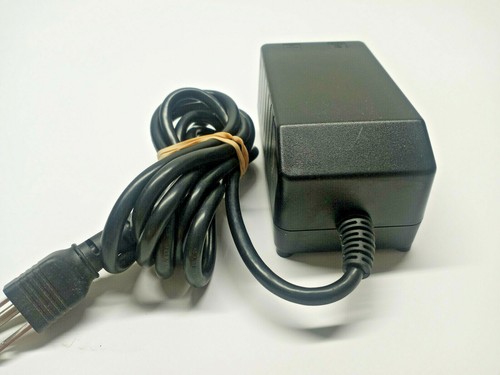 Salcomp C39280-Z4-C511 Power Supply 120V AC 5VDC 60Hz A5B00075082093 NO ...