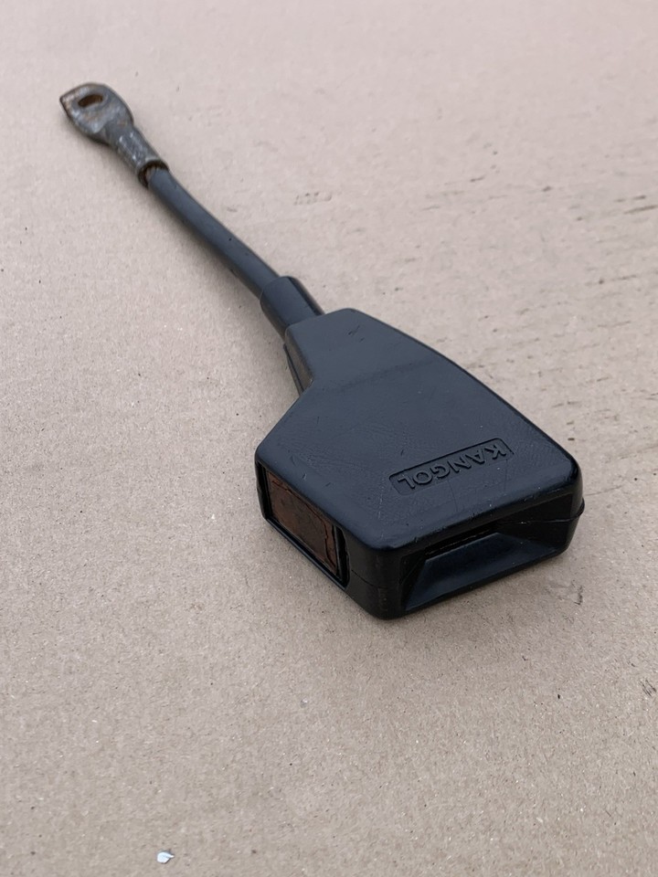 KANGOL SEAT BELT STALK RECEIVER & CLIP / MGB MIDGET TRIUMPH JAGUAR ...