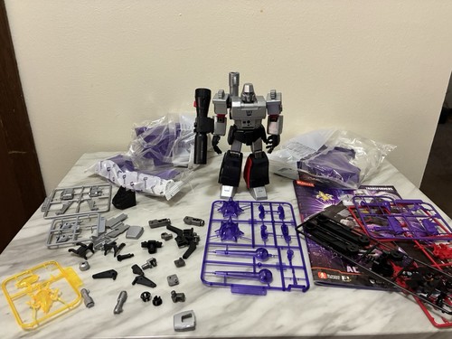 Blokees Transformers: Action Edition G1 Megatron - Model Kit COMPLETE ...