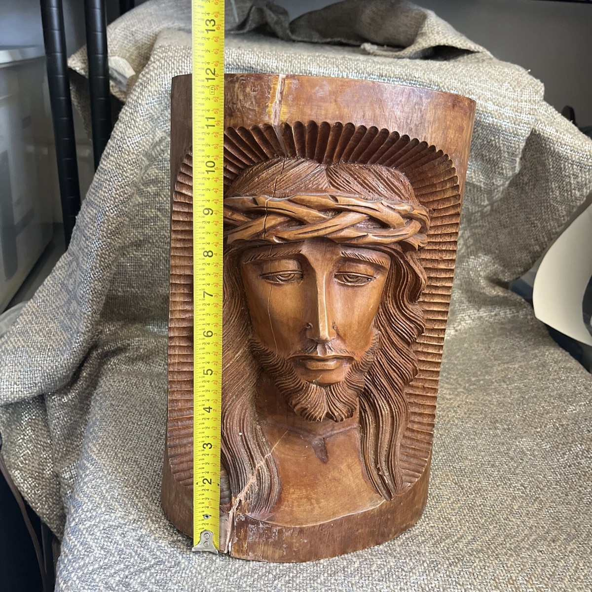 Sculpture Jesus Face Statue