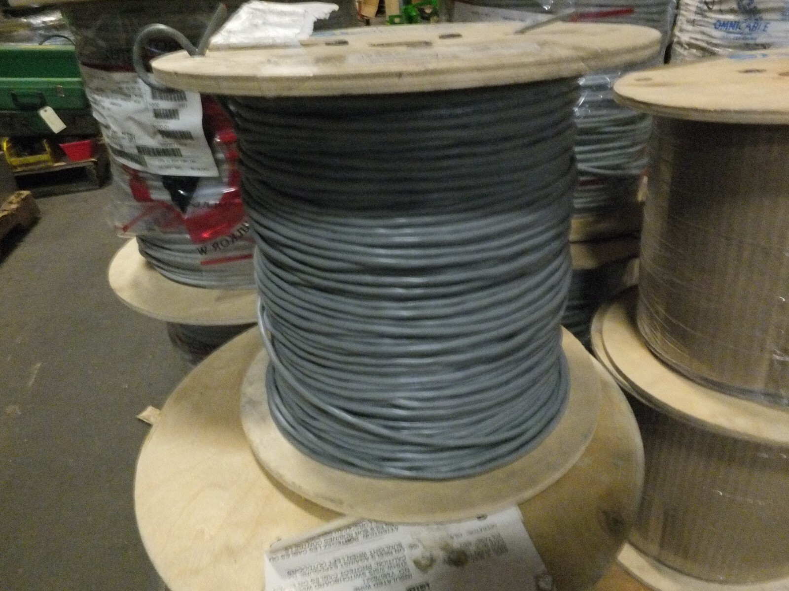 ALPHA WIRE 2404C-SL001 Slate - 304.8m (1000ft)/Spool | eBay