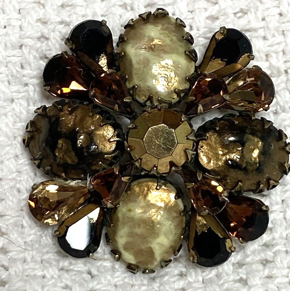 vintage Regency Brooch - Gem