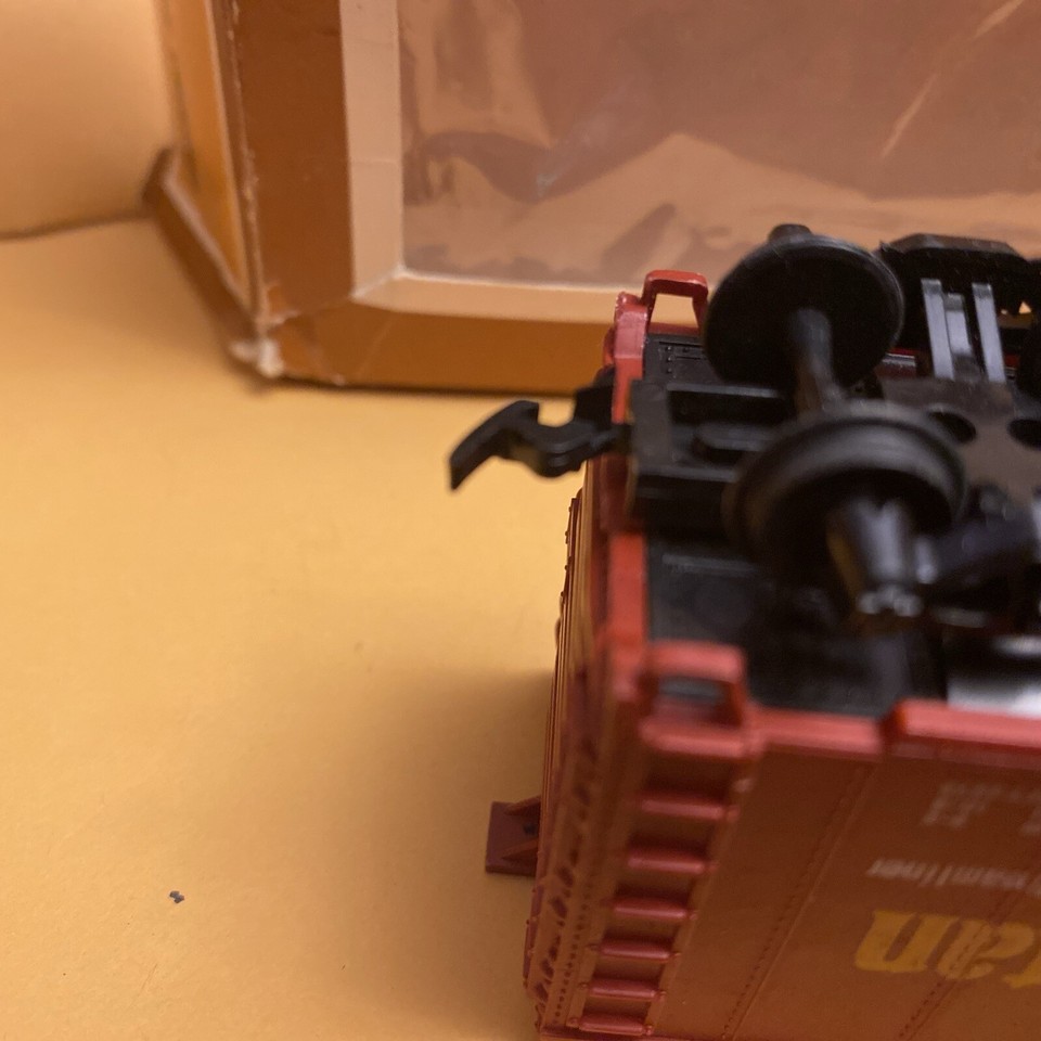 Vintage Tyco Box Car 50 Foot Plug Door SANTA FE 339A: 300 HO scale | eBay