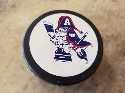 Hockey puck Pirates Made Slovakia Vegum. | eBay