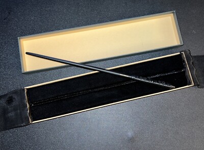 Harry Potter Warner Bros. S22 Wand WBEI Original Box Brown Wood NEW | eBay