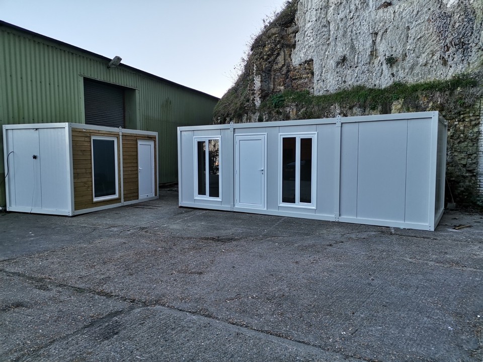 insulated modular office outbuilding garden room man cave pod gym dog ...