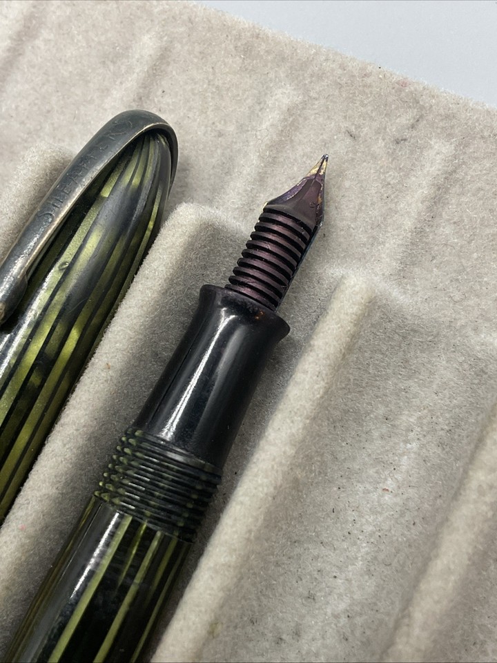 Vintage W.A. Sheaffer Pen Co. 1000 Fountain Pen Green Black Stripe | eBay