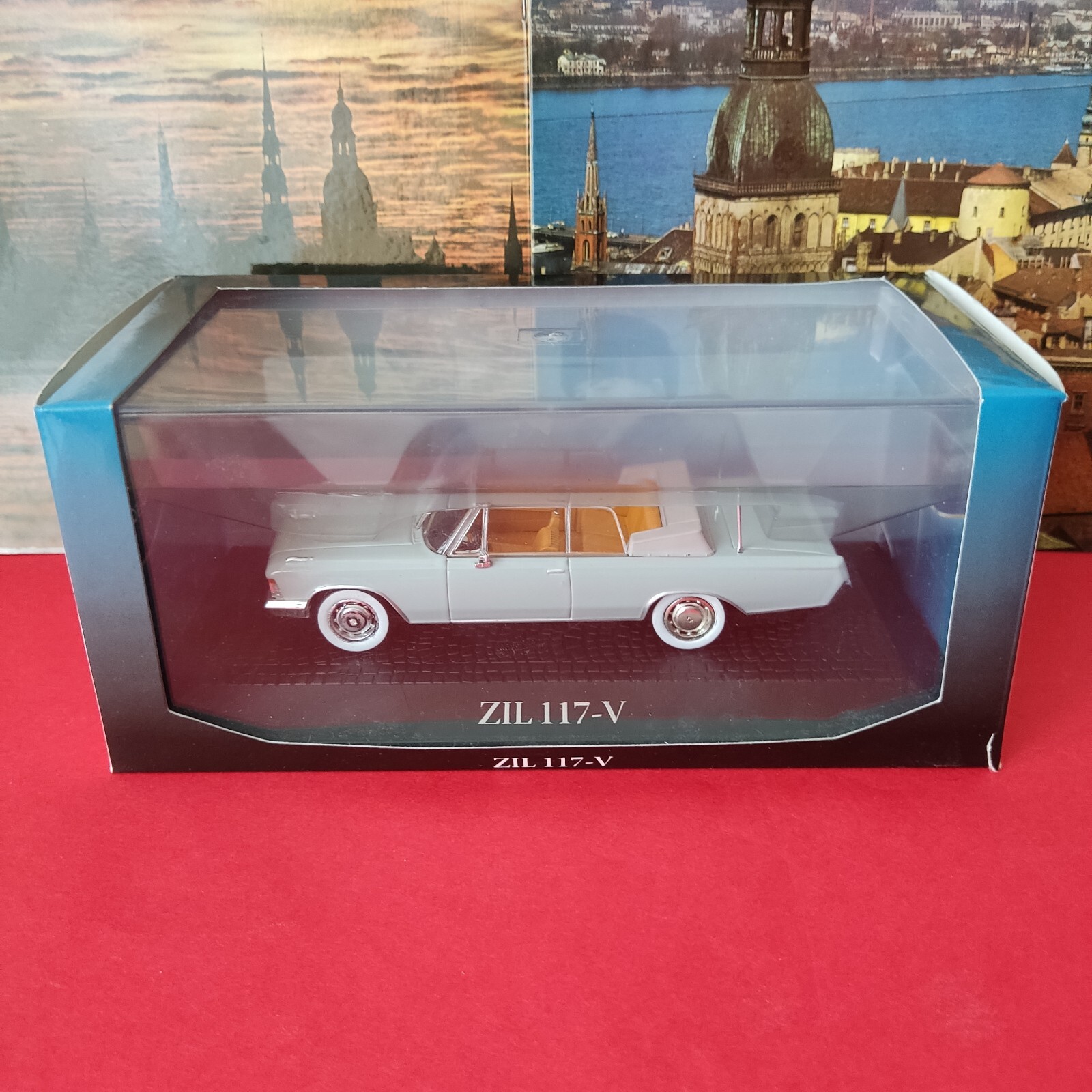 1:43 ZIL 117-V USSR Convertible Gorbachev Inauguration 1984 (Norev ...