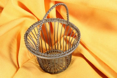 Miniature wire basket. Handmade. Round. Miniature wire basket. Handmade ...