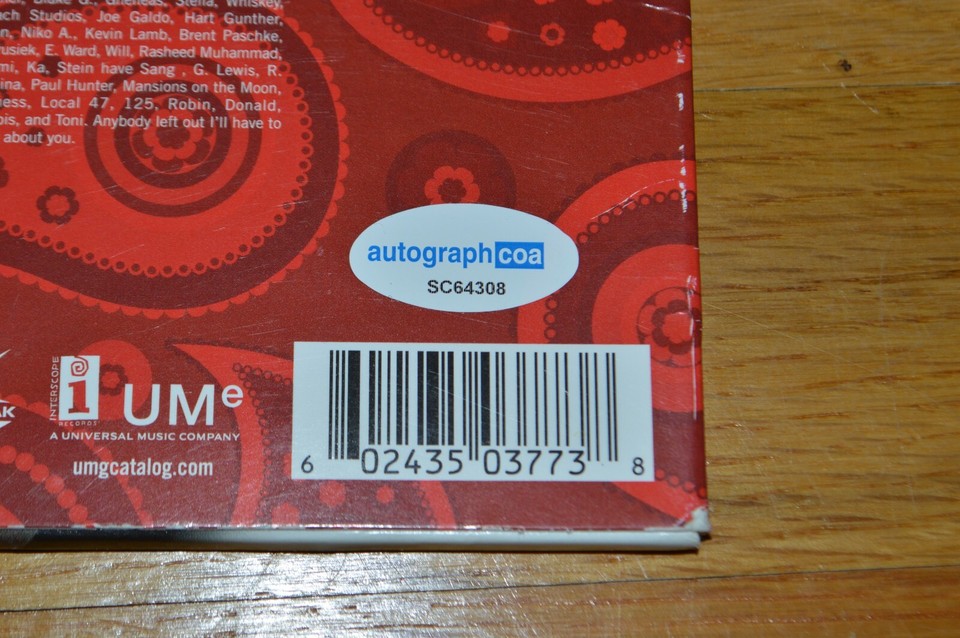 Pharrell Williams Autographed "N.E.R.D." Vinyl LP Cover with AUTOGRAPH ...