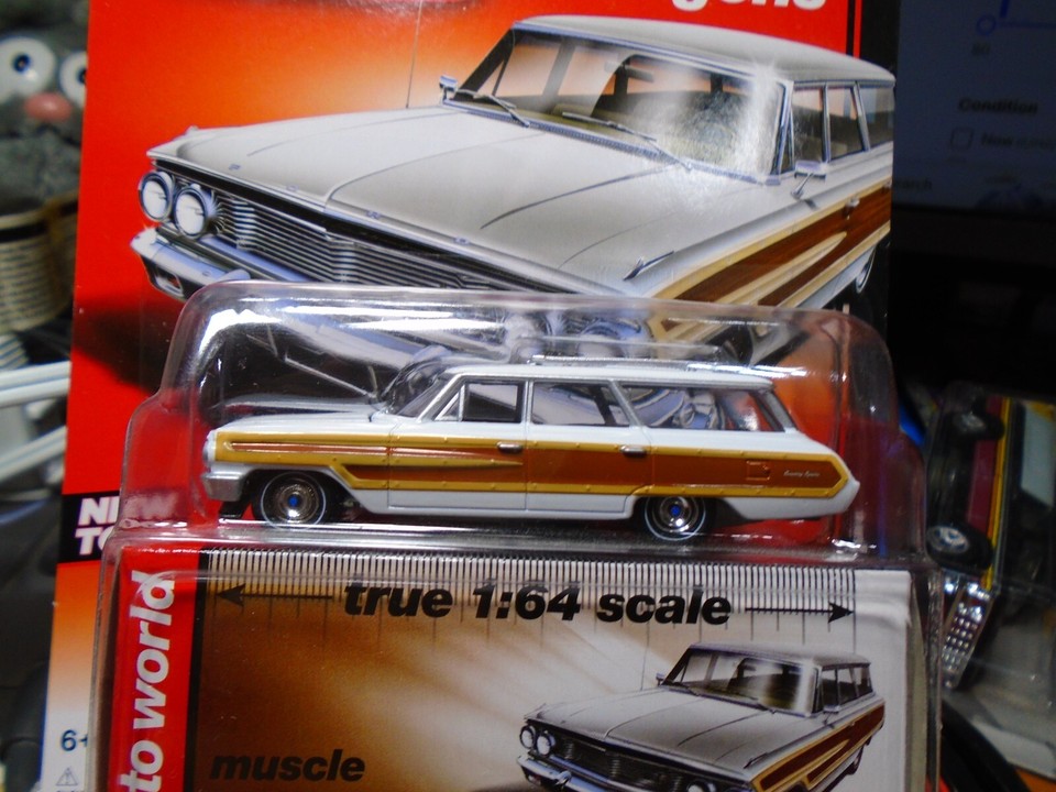 AW Auto World Muscle Wagons 1964 Ford Country Squire with Real Riders ...