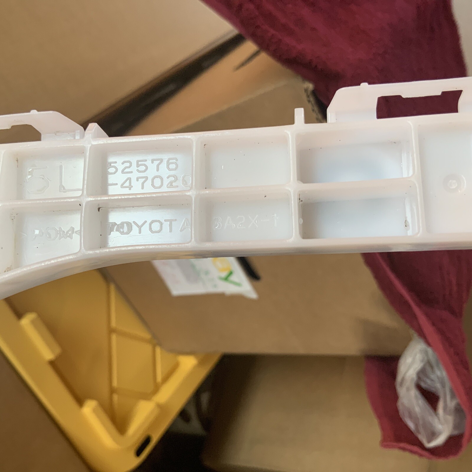 2010-2015 Toyota Prius Rear Left Side Bumper Retainer 52576-47021 LH ...