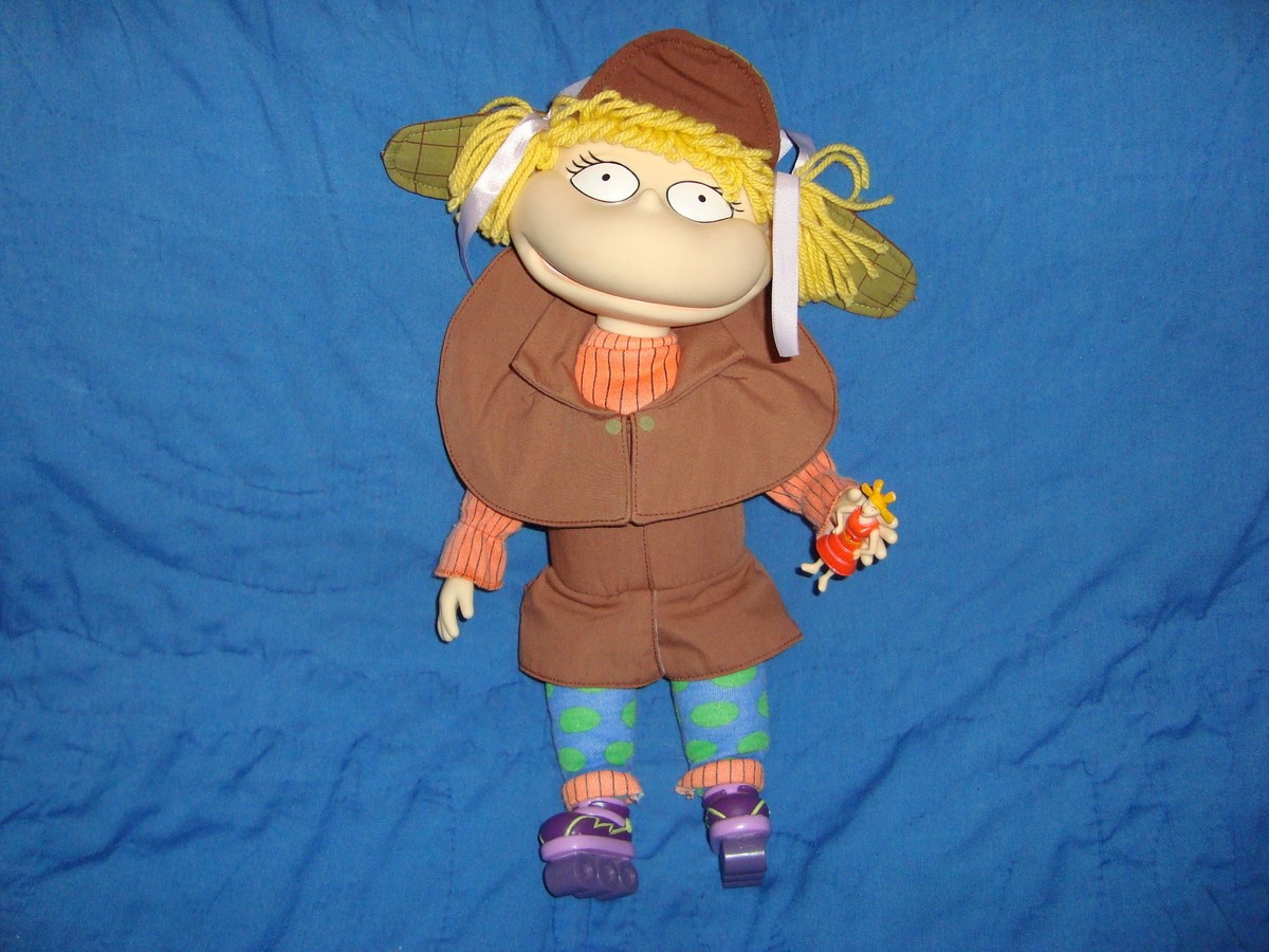 Rugrats Giant Angelica. Rugrats: Sick Angelica