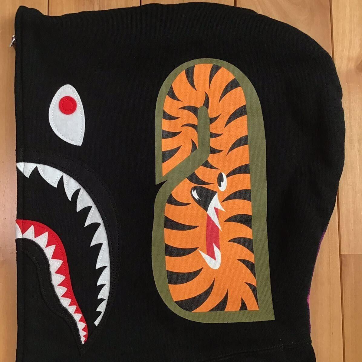 BAPE Purple camo x black shark full zip hoodie NIGO A BAPE Purple camo x black shark full zip hoodie NIGO A
