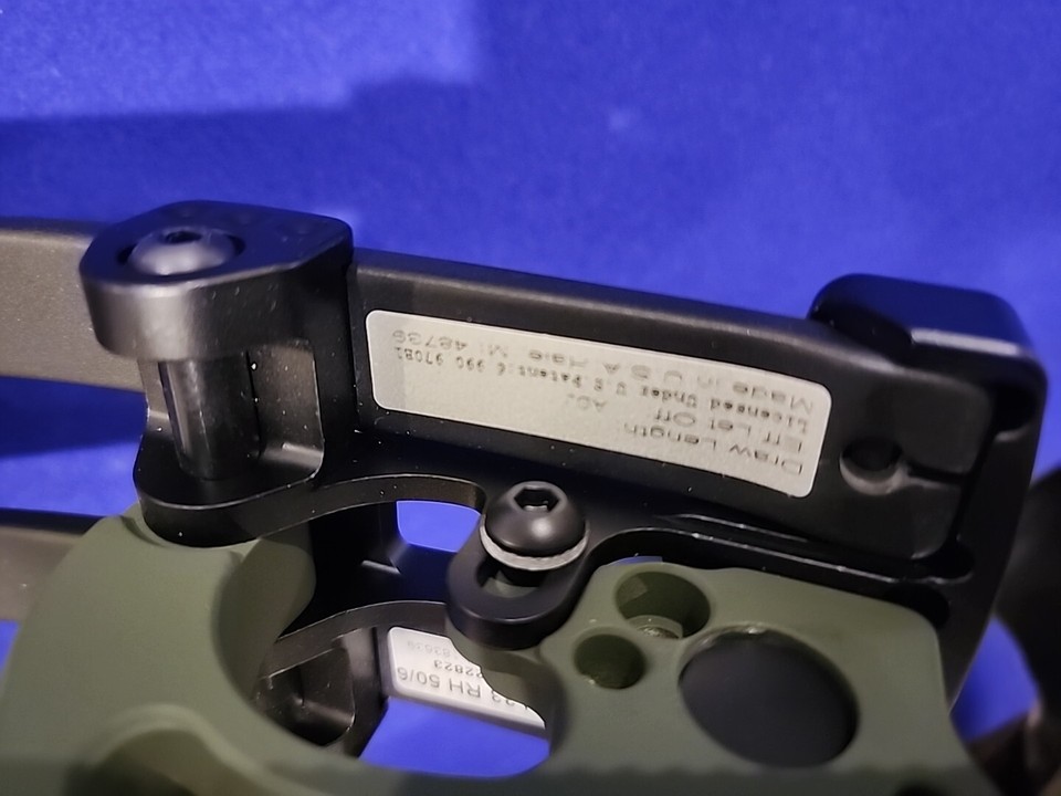 Darton Sequel 33 Brand New 2024 Right Hand Green Riser Black Limbs 50 ...