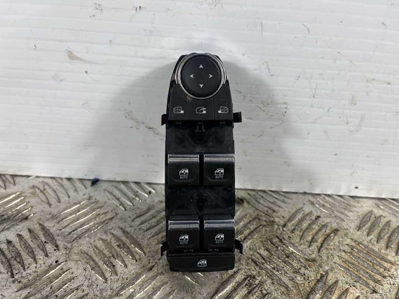 Renault CLIO Mk5 2019-2021 Electric Window Switch Panel 254015831R for ...