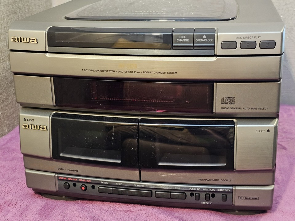 AIWA FD-NH8 Triple CD Player and Double Cassette Deck Hi-Fi Separate ...