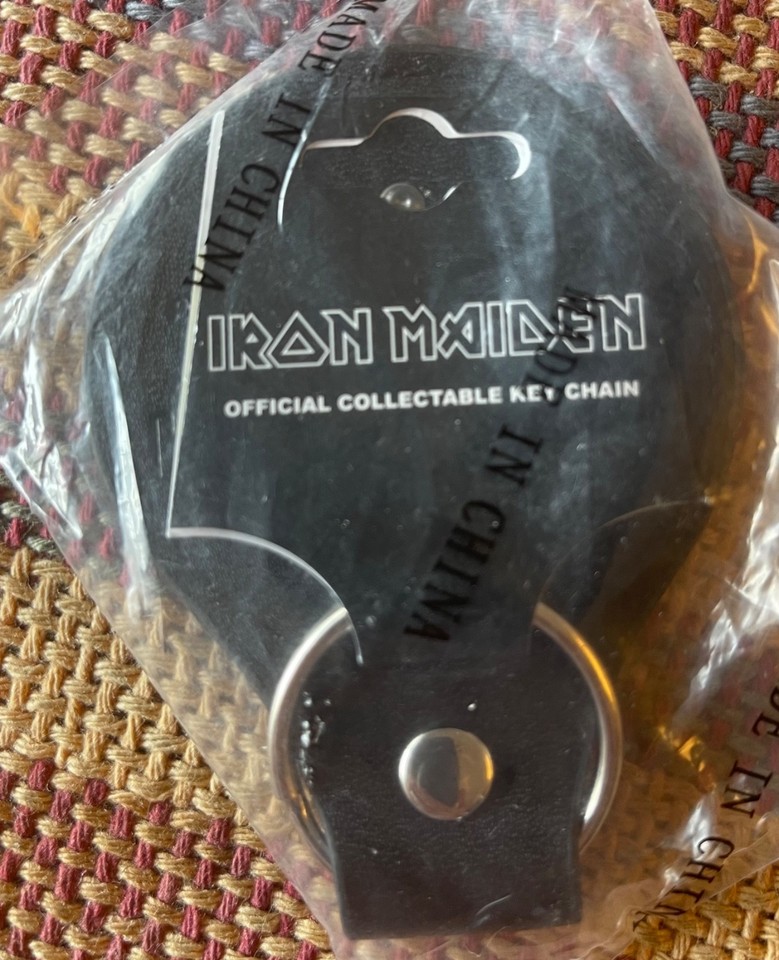 IRON MAIDEN - NEW & Sealed - Final Frontier - Metal & Leather Keychain ...