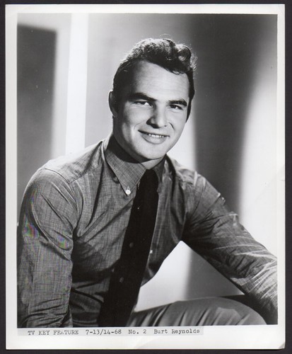 BURT REYNOLDS 1968 Orig TV Key Feature Photo 8x10 HANDSOME ACTOR | eBay