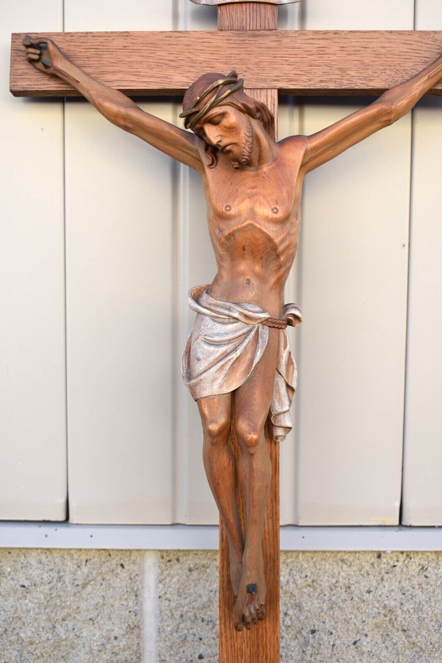 Nice Antique Hand Carved Wood Crucifix, Great Facial Detail (CU64 ...