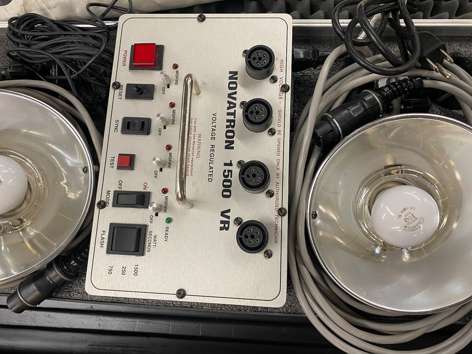 Novatron 1500 VR Studio Lighting 4 Flash Head Lamp Kit w/ 4 Stands 3 ...